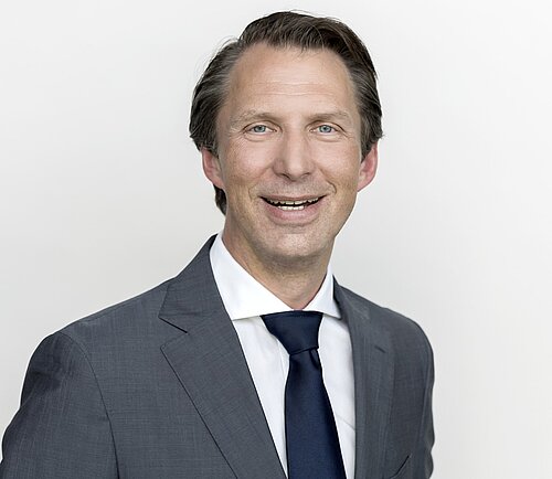 KGAL mit neuer Doppelspitze: IPE D.A.CH