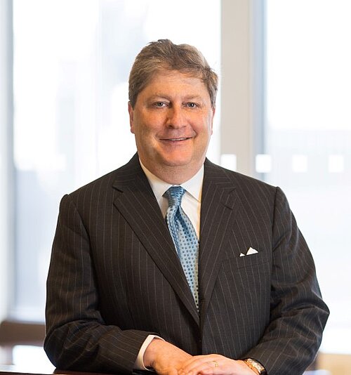 AllianceBernstein übernimmt Private Alternatives-Manager CarVal ...
