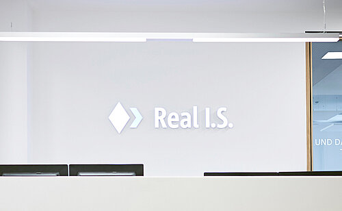 Real I.S. erreicht 2022 rund 1,7 Mrd. Euro Transaktionsvolumen: IPE D.A.CH